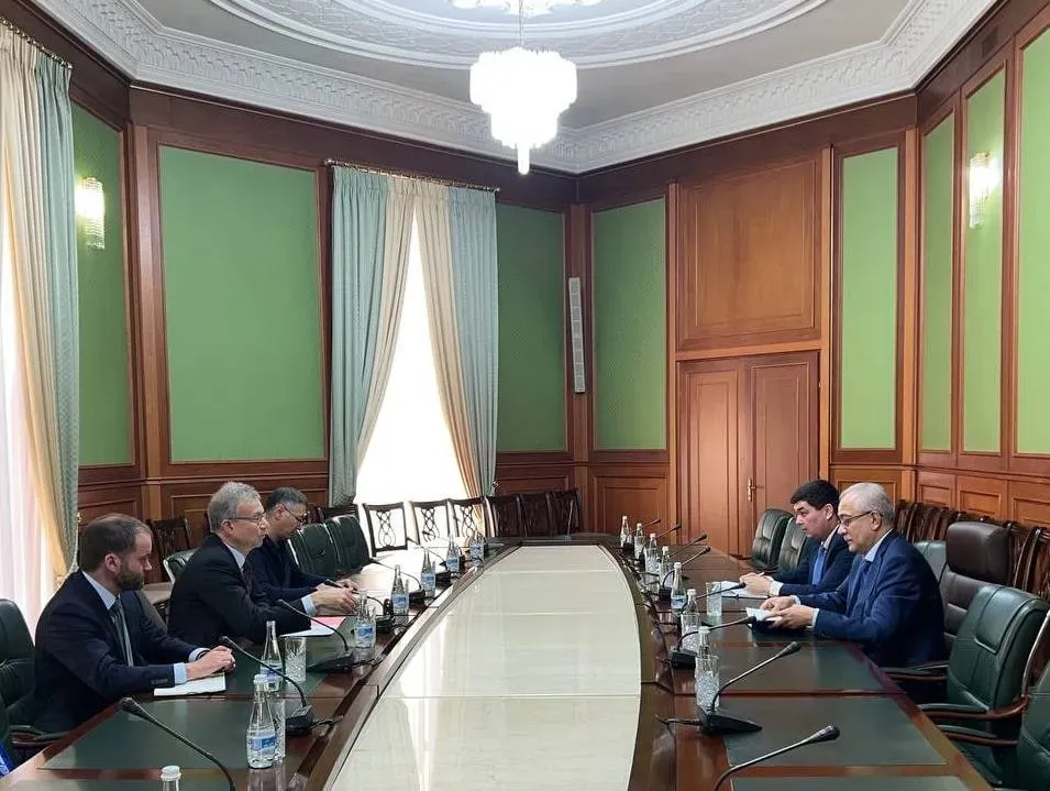 Prezidentning Afgʻoniston boʻyicha Maxsus vakili Ismatulla Irgashev ...