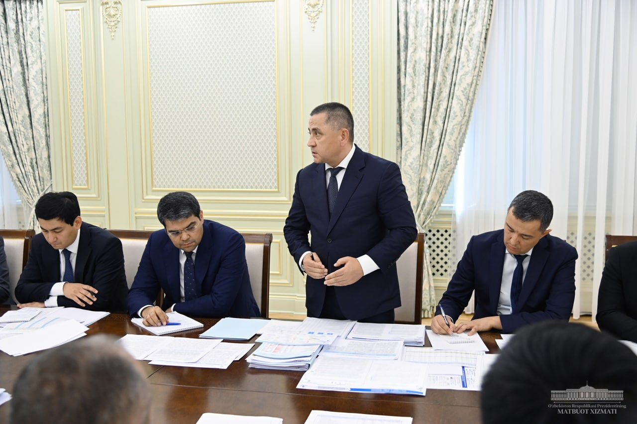 Shavkat Mirziyoyev aholi va tadbirkorlarni yoqilg‘i-energiya manbalari bilan uzluksiz ta’minlash ...